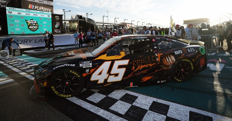 NASCAR insider declares Straight Talk Wireless 400 as 'best Homestead ...