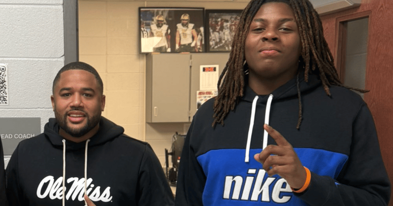 Fast-rising EDGE to officially visit Ole Miss end of May