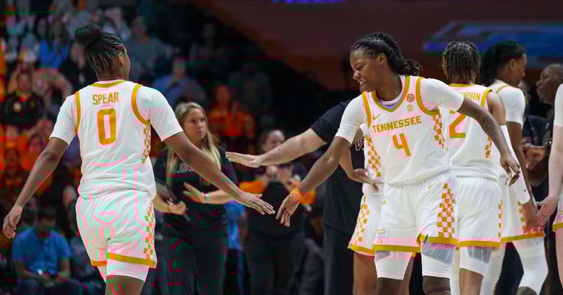 PREVIEW: Kentucky WBB and Tennessee duel for a potential double-bye in ...