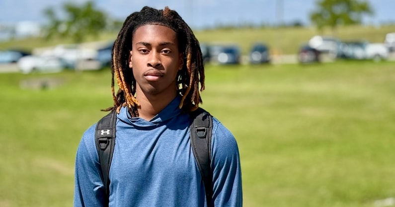 4-star DB Brody Jennings, a Michigan commit, sets Gators OV