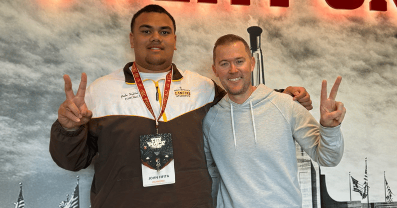 Mammoth Offensive Lineman John Fifita Commits to USC - On3