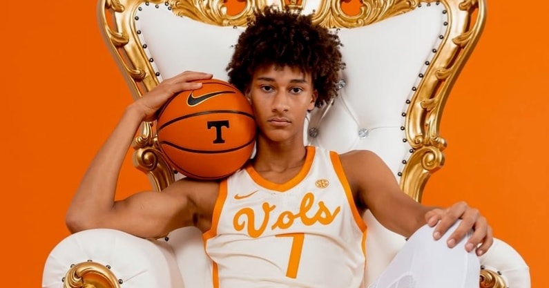 Tennessee hoops lands prep sensation Nate Ament