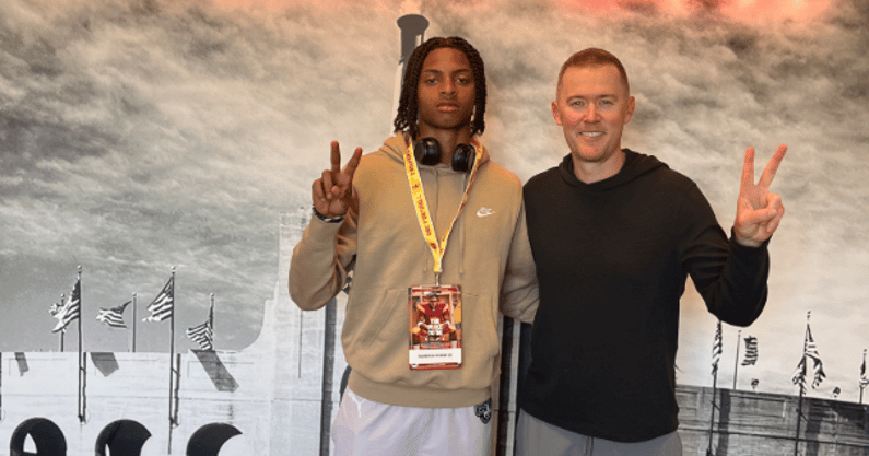 USC lands commitment from four-star WR Roderick Tezeno - On3