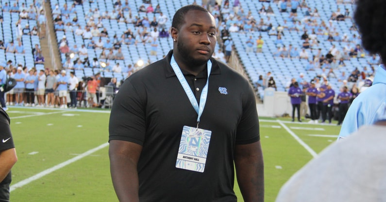 UNC OL Commit Anthony Hall Emerges as a Leader Ahead of Early ...