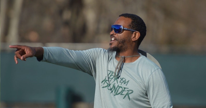 Oregon State Coaching Profile: WR Coach James Finley