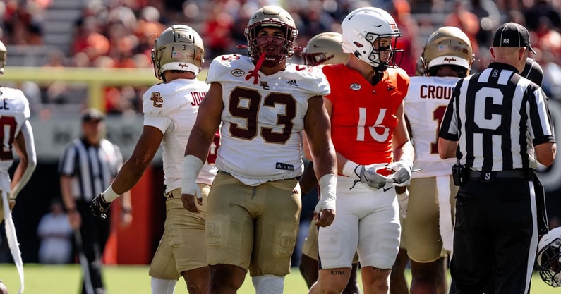 Huskers host key DL visitors in portal finale