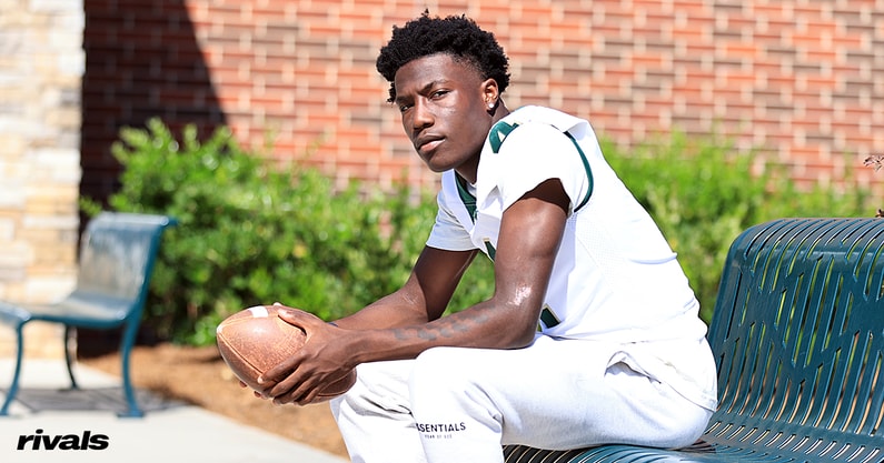 The No. 1 CB prospect brings his family back to LSU for a visit - On3