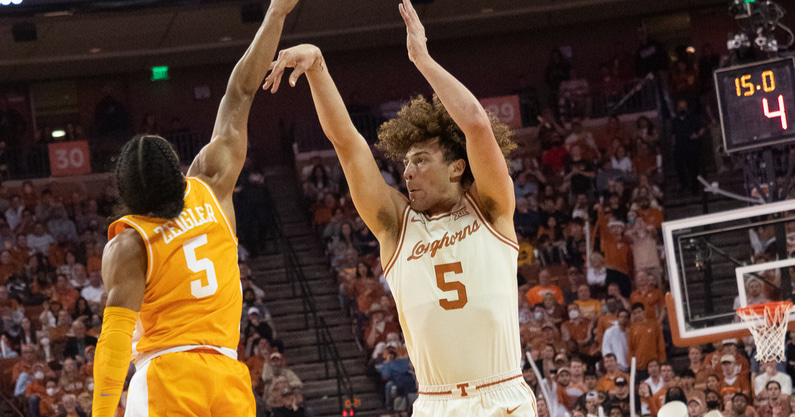 Devin Askew 1-on-1: His role this year, next year, and March Madness ...