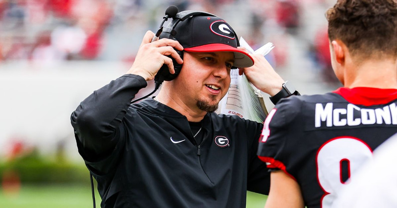 Georgia tight end coach Todd Hartley celebrates UGA's 'Good Day': LOOK