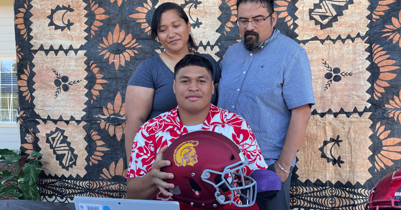 BREAKING: All-American OL Micah Banuelos Commits to USC - On3