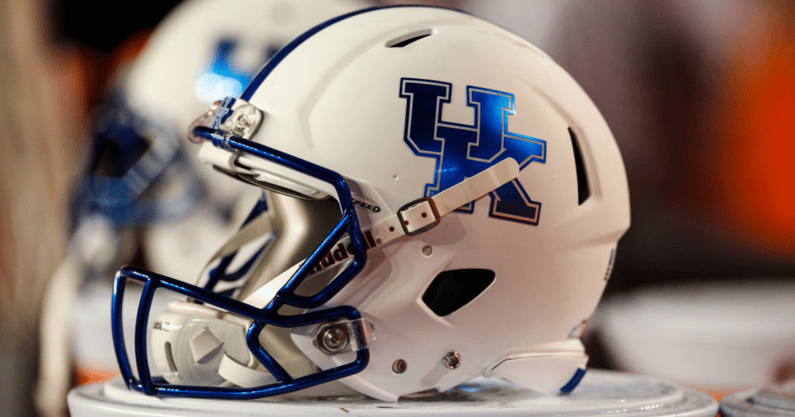 LOOK: Kentucky's uniform combination for Florida game revealed - On3