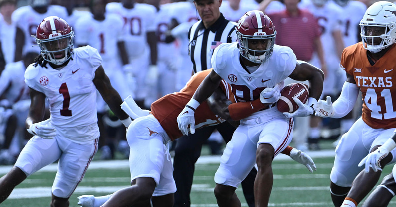 WATCH: Kobe Prentice hauls in first touchdown reception, gives Alabama ...