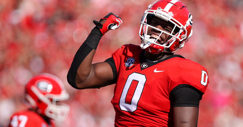 Darnell Washington has career day in outstanding offensive outing