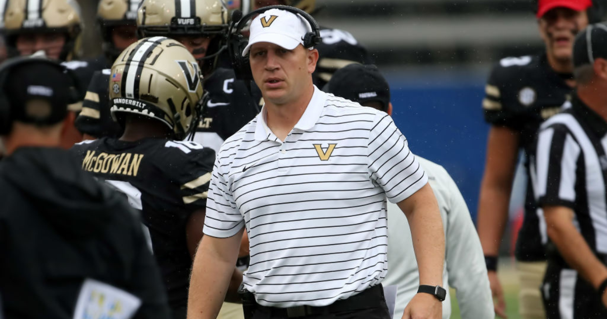 Rob Lewis Articles | On3.com