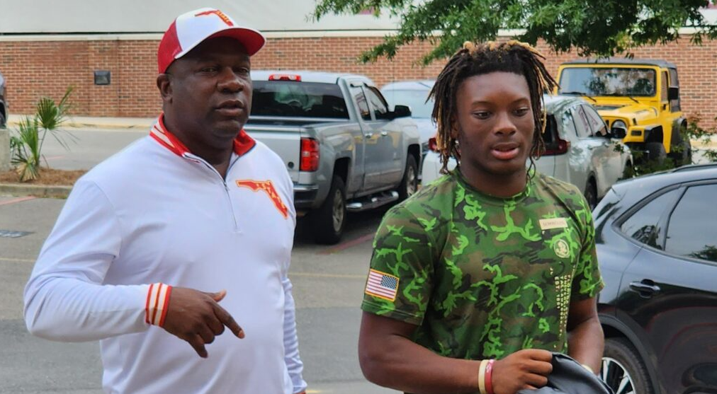 Michael Langston Articles | On3.com