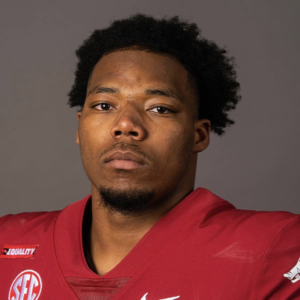 Mani Powell - UNLV Rebels - Linebacker