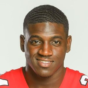 Derrick Smith - Western Kentucky Hilltoppers - Linebacker