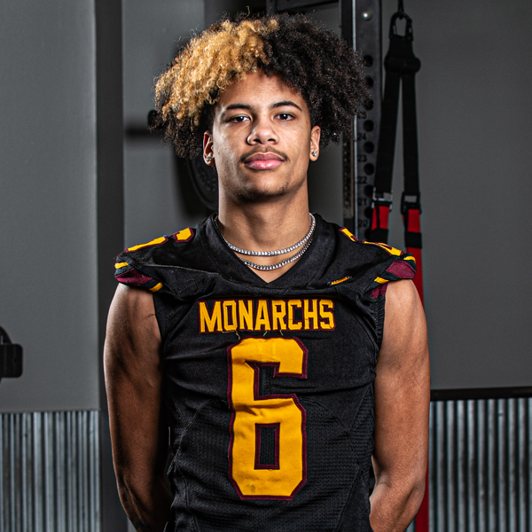 Travis Hines II - Papillion-La Vista - Cornerback