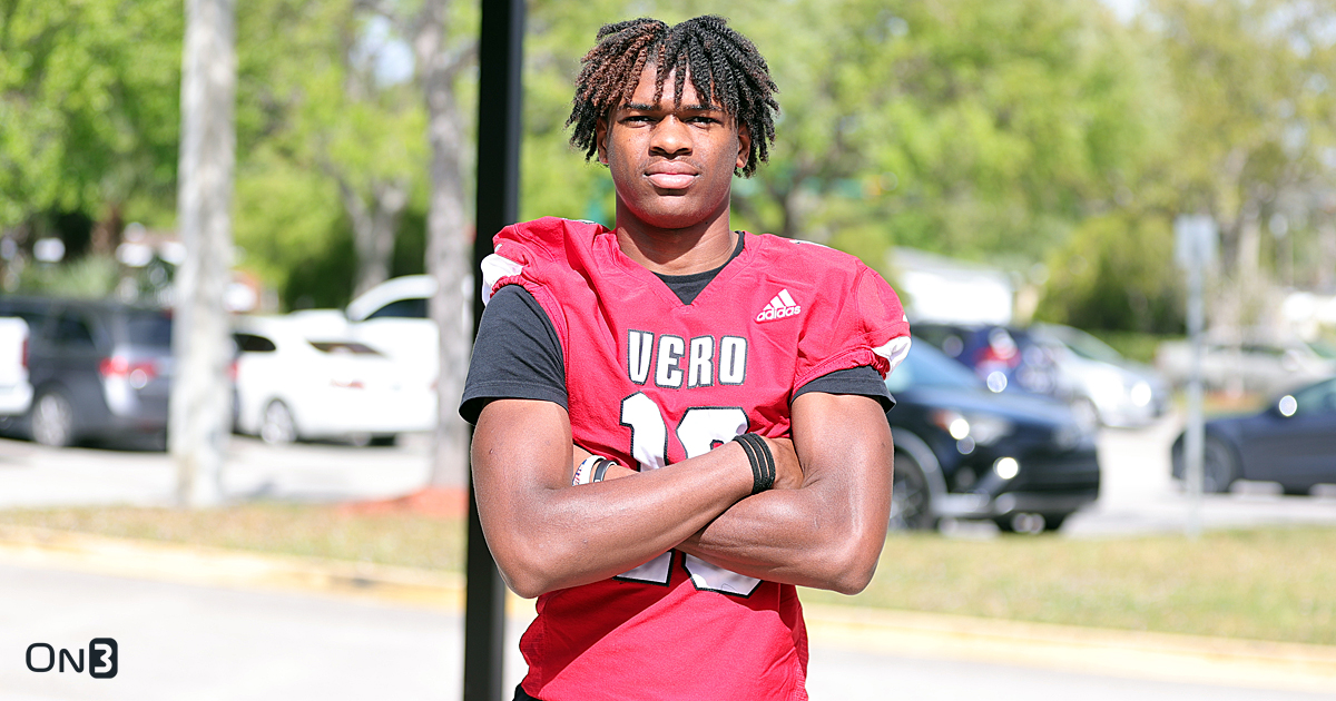 Iowa Hawkeyes Football Recruiting: Inside the Rankings