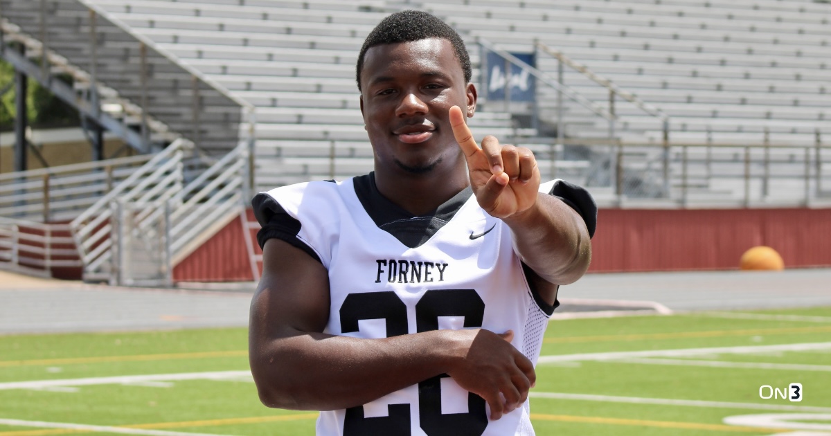 Forney (Texas) RB Javian Osborne breaks program touchdown record - On3