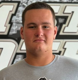 Gavin Jones - Servite - Offensive Tackle