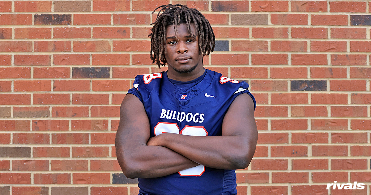 Elite 2028 DL Jamarcus Johnson one of Georgia's key targets early