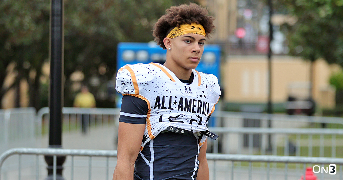 'Miami is home’: JJ Dunnigan locks in with Hurricanes after official ...