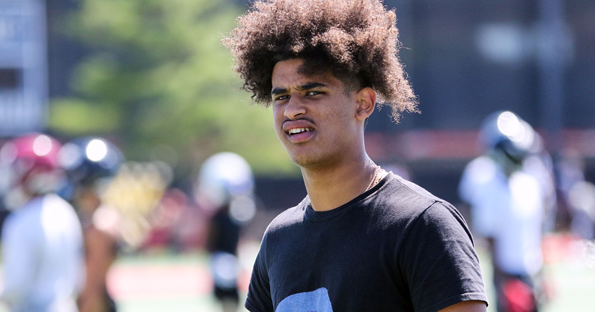Notre Dame football recruiting: Five-star QB Dante Moore arrives for visit