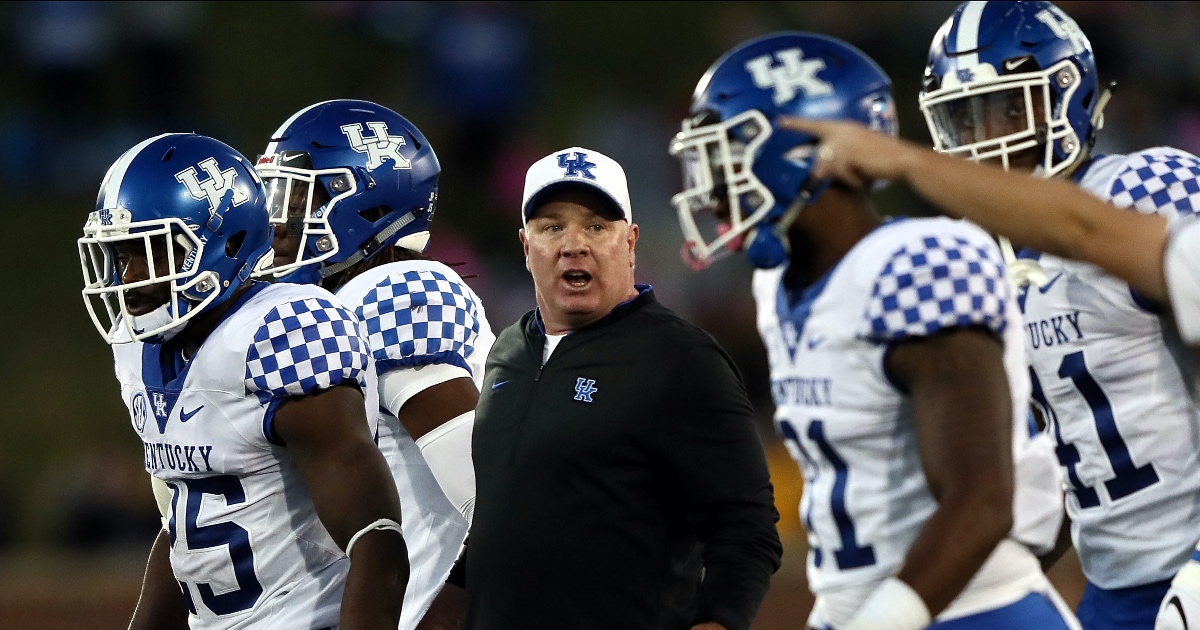 Kentucky freshman Dekel Crowdus avoids surgery after initial scare - On3