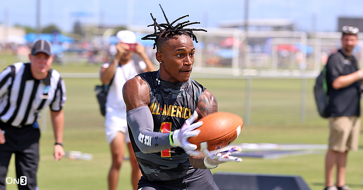 5-star WR Evan Stewart will forgo rest of his senior season