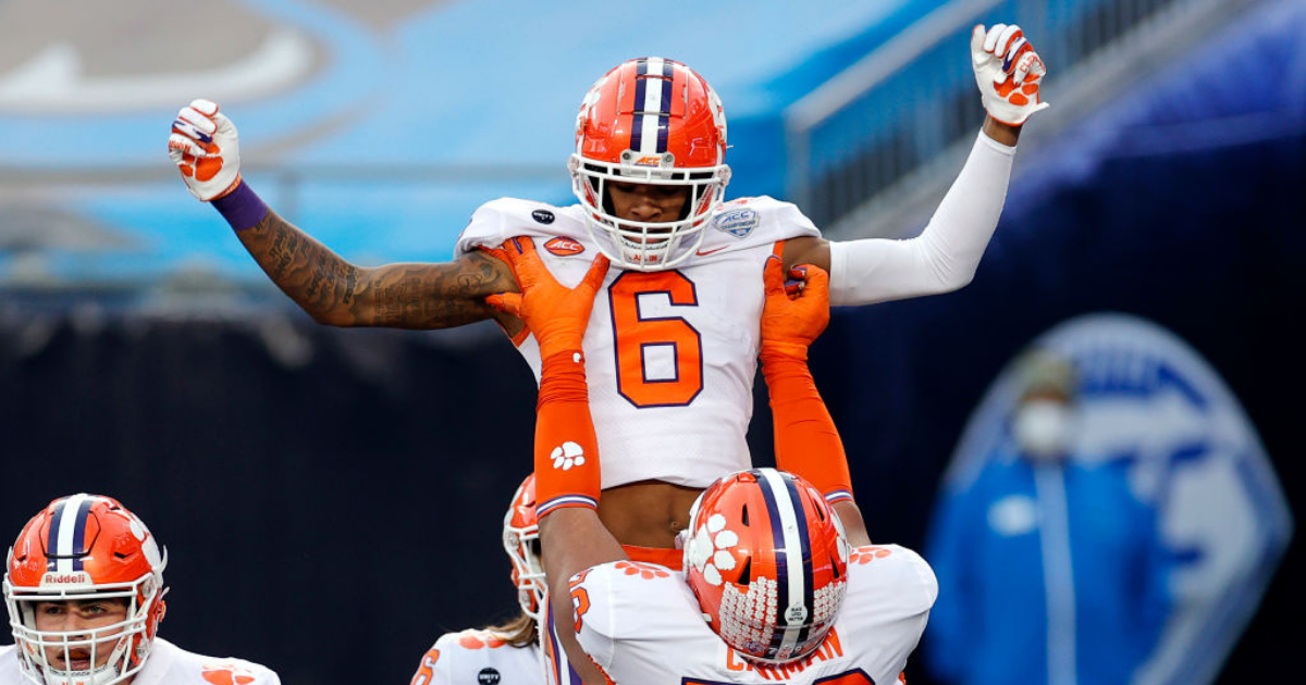 Clemson football receiver EJ Williams enters transfer portal