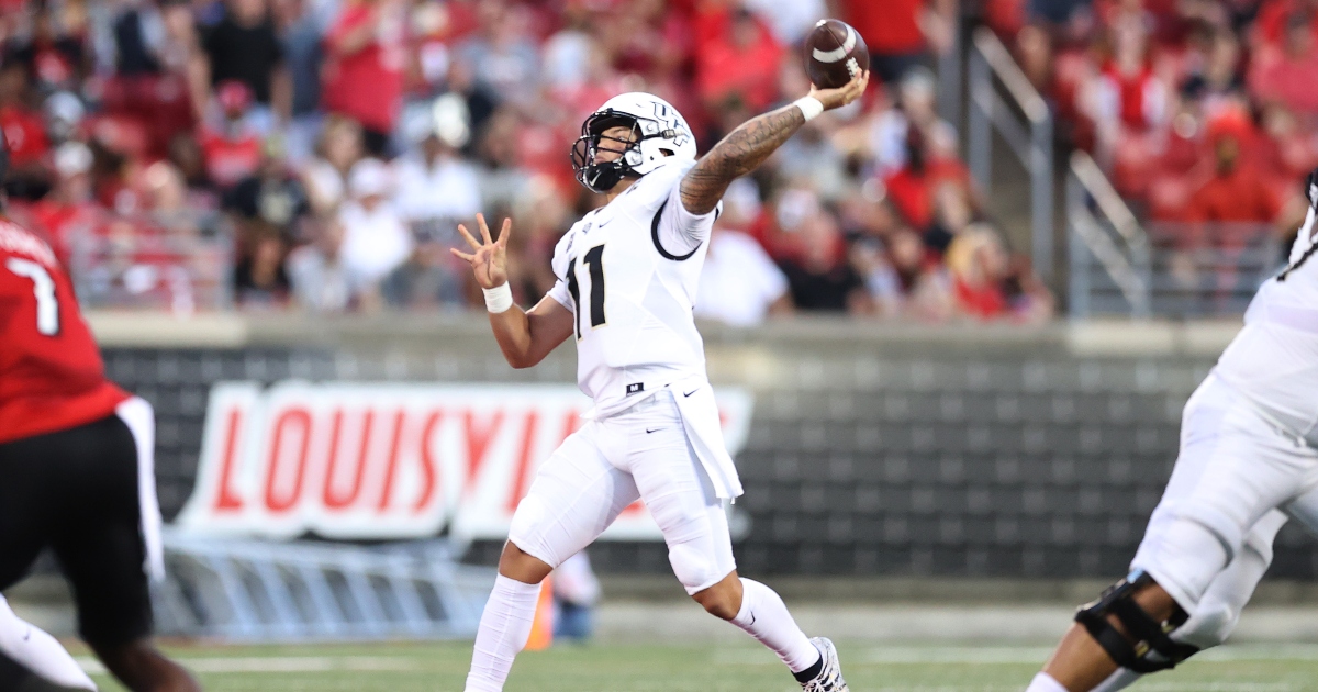 UCF quarterback Dillon Gabriel suffers possible major shoulder injury - On3