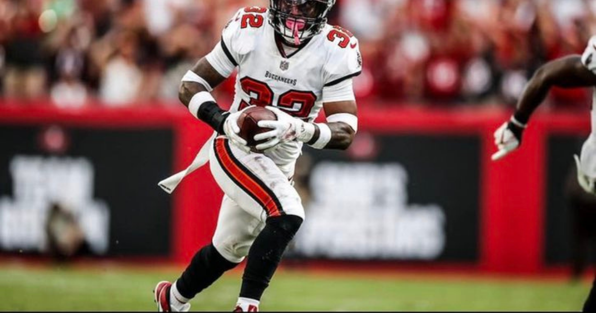 BBNFL: Mike Edwards makes history for the Bucs on Sunday