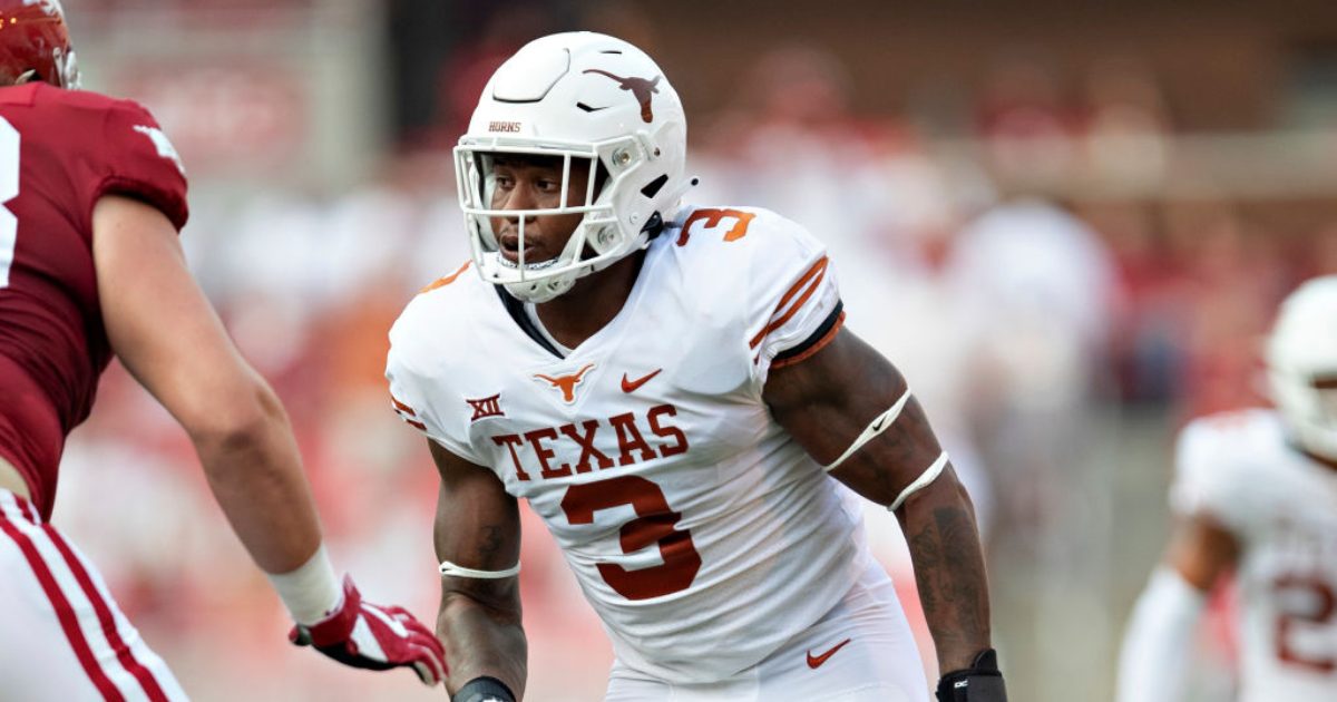 Texas football: Senior defensive end suffers foot injury against ...