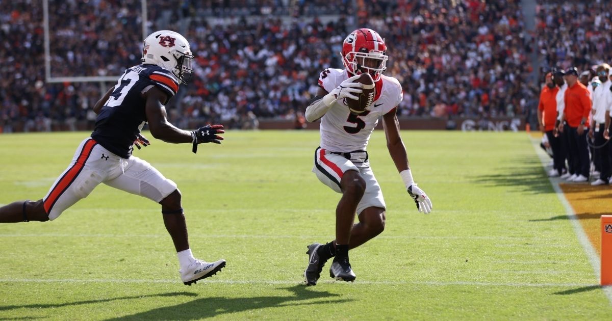 Georgia WR Adonai Mitchell exits Samford game with injury