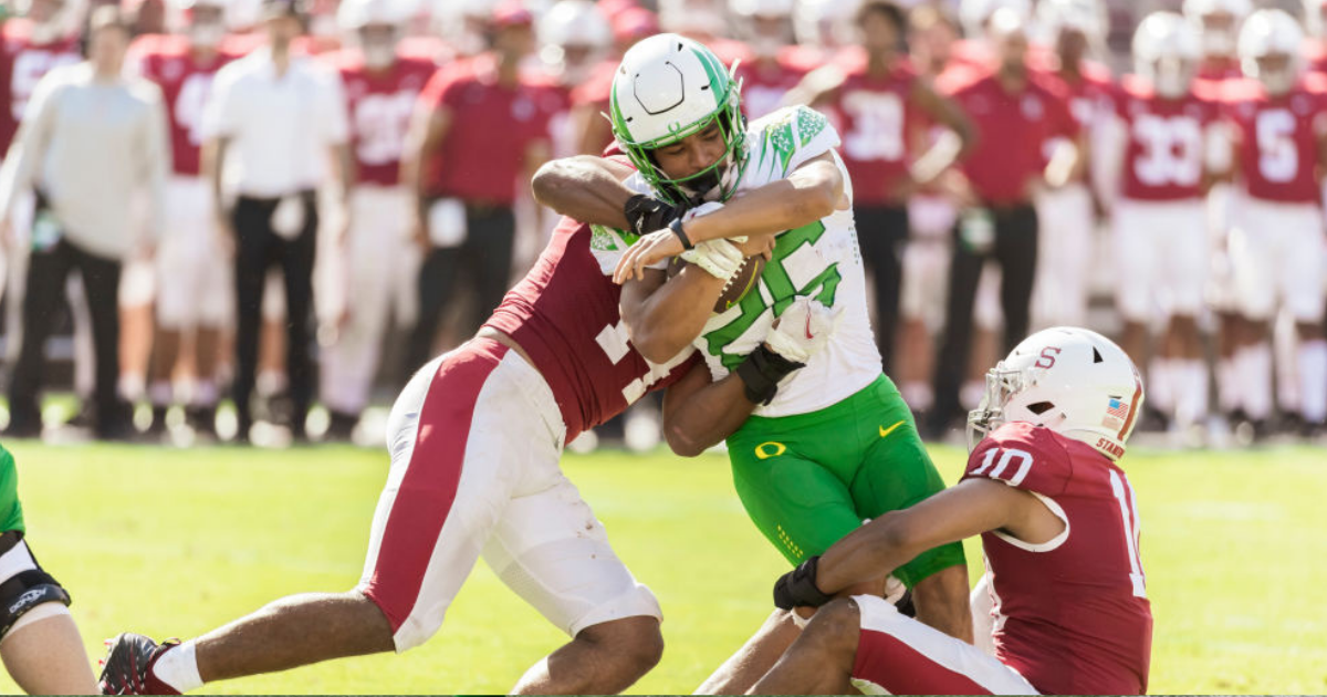 Travis Dye preparing to step up as Oregon's primary ball carrier - On3