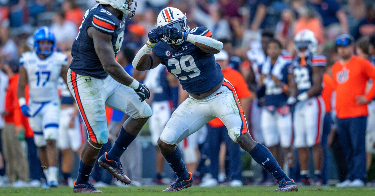 Derick Hall provides takeaways from loss against Alabama - On3