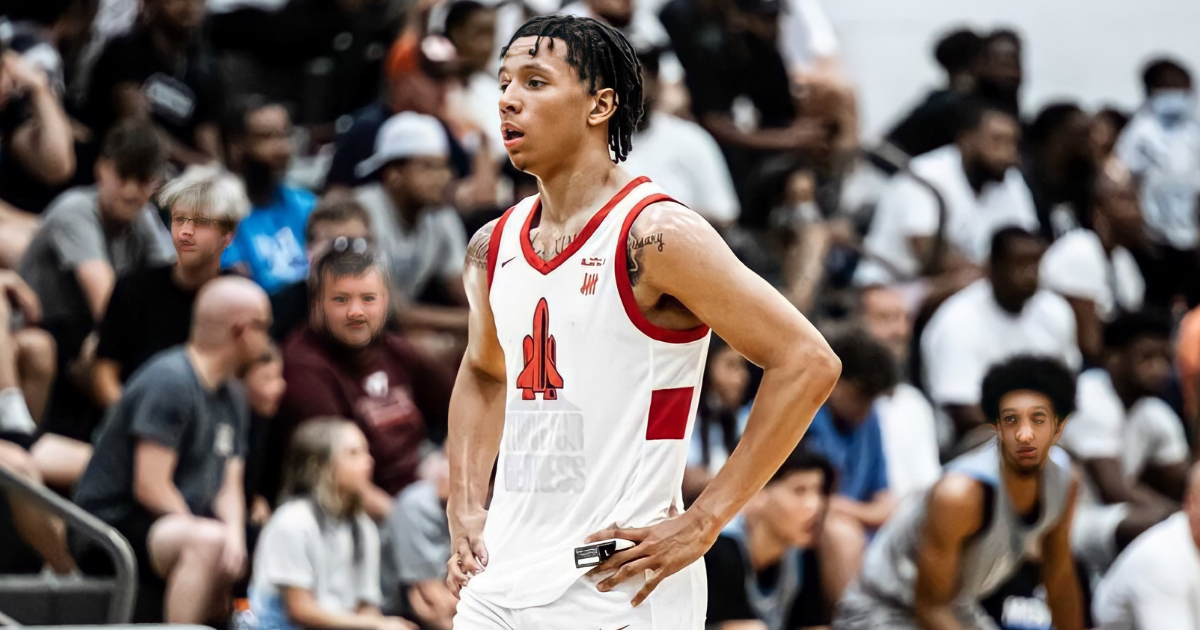 Tre White, 2022 four-star, discusses NBL pro option