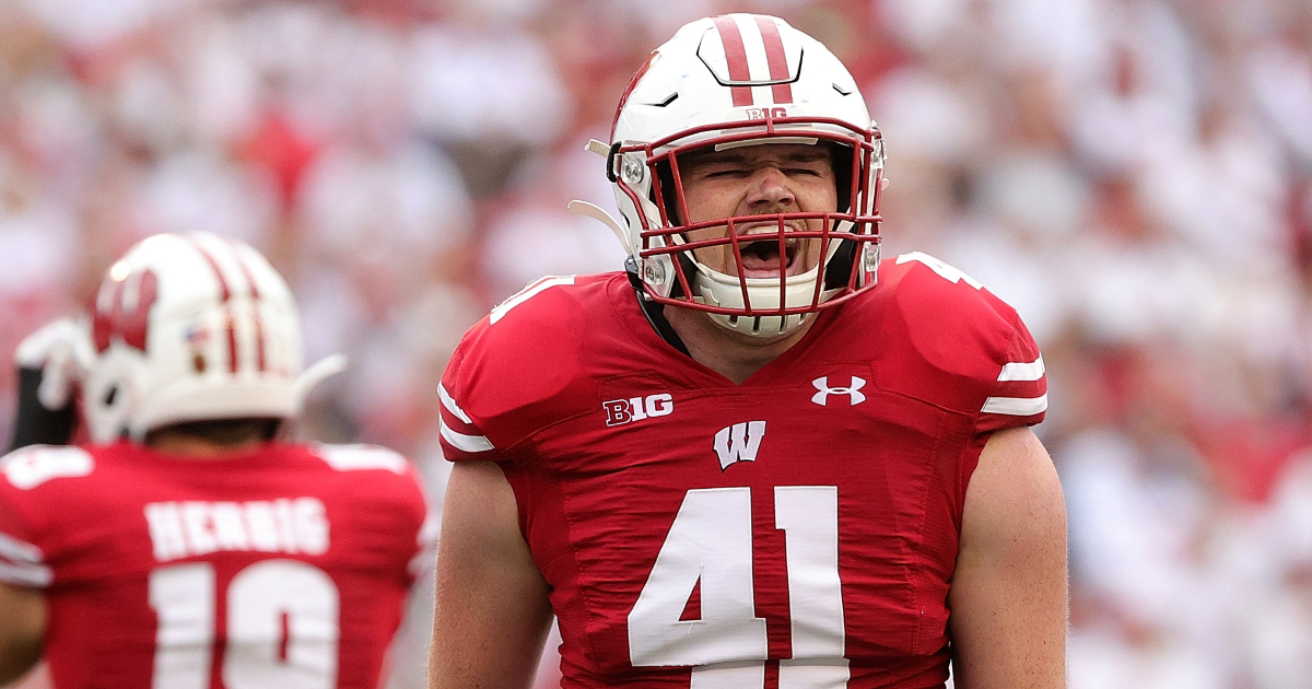 WATCH: Wisconsin star Noah Burks proposes to girlfriend following win - On3