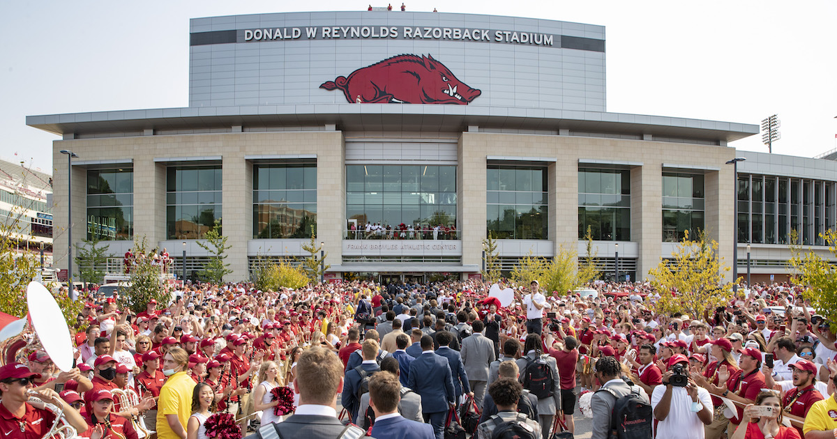 Australian punter Max Fletcher commits to Arkansas - On3