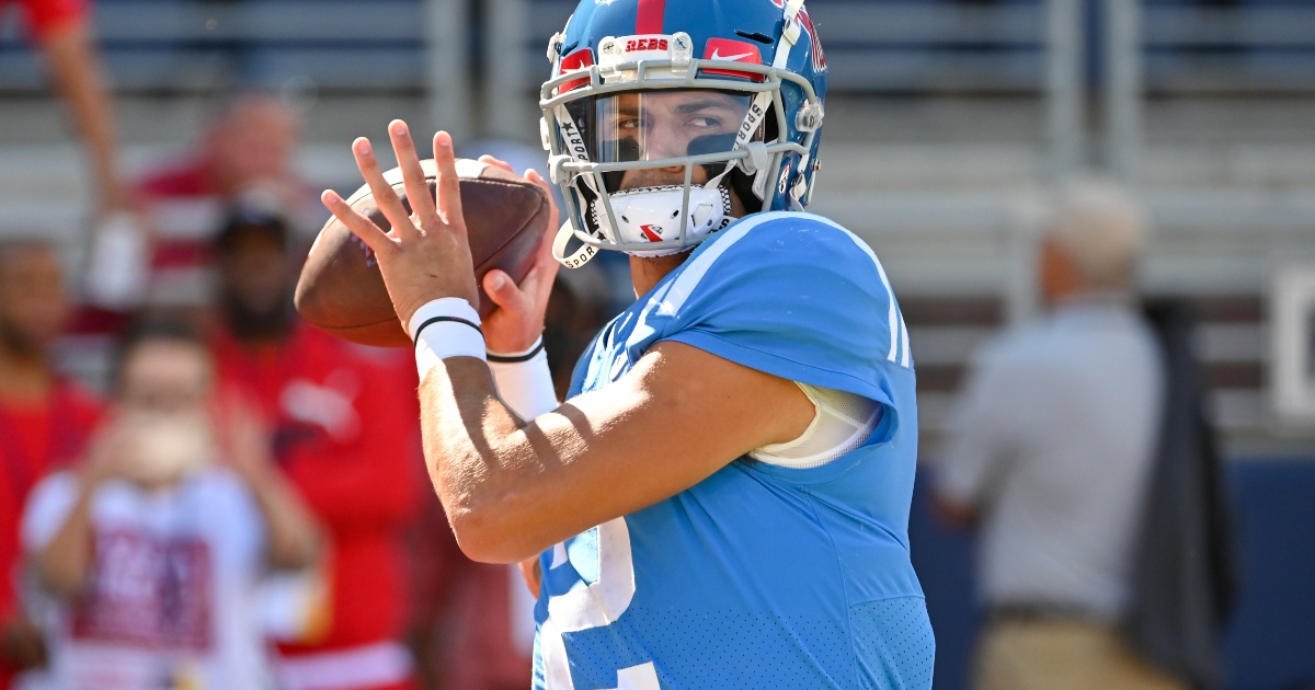 Ole Miss great Corral signs with USFL-XFL’s Birmingham Stallions