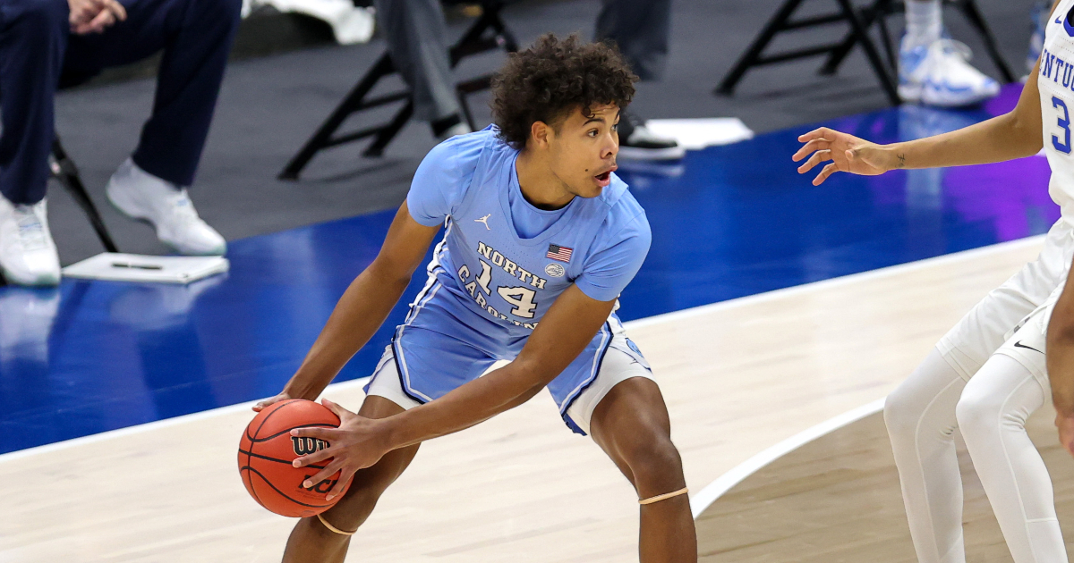 Puff Johnson leaves first half of Duke game with injury - On3