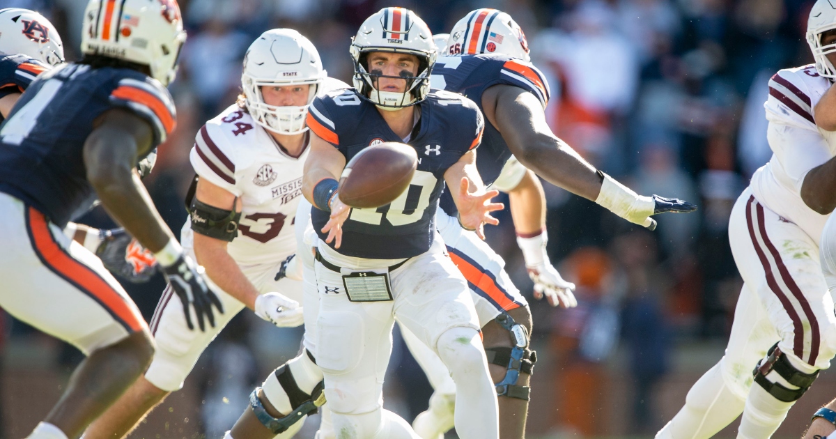 Bo Nix tweets message following season-ending injury reveal