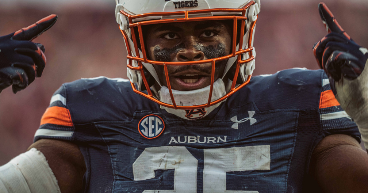 Auburn opens field goal favorite over No. 20 Houston