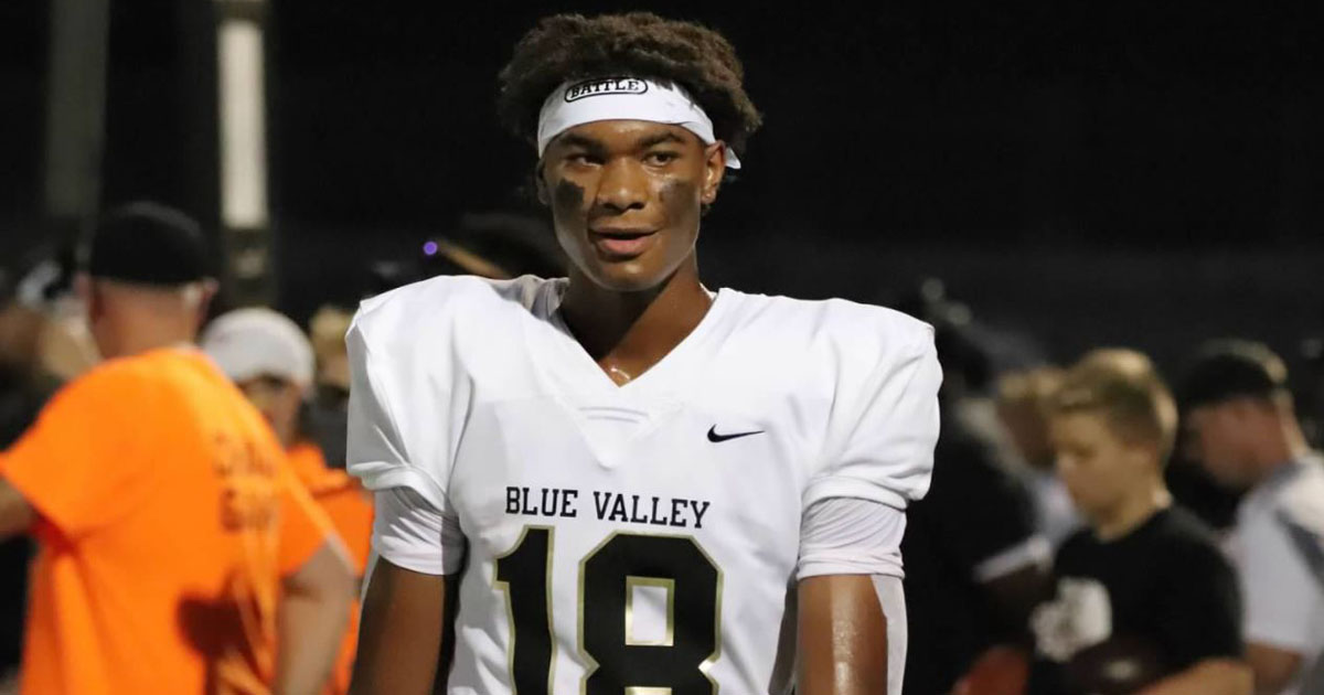 Kansas City junior WR Andre Davis adds 2 Big 10 offers on Tuesday