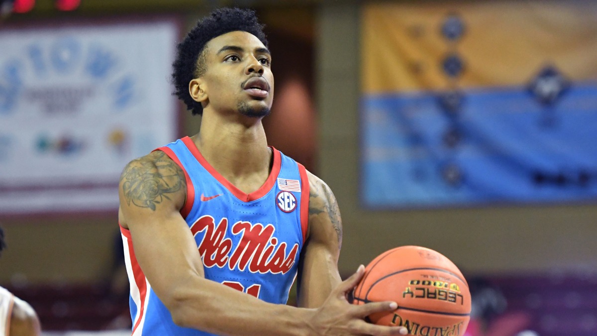 Ole Miss basketball to miss Robert Allen's "voice" the rest of the ...