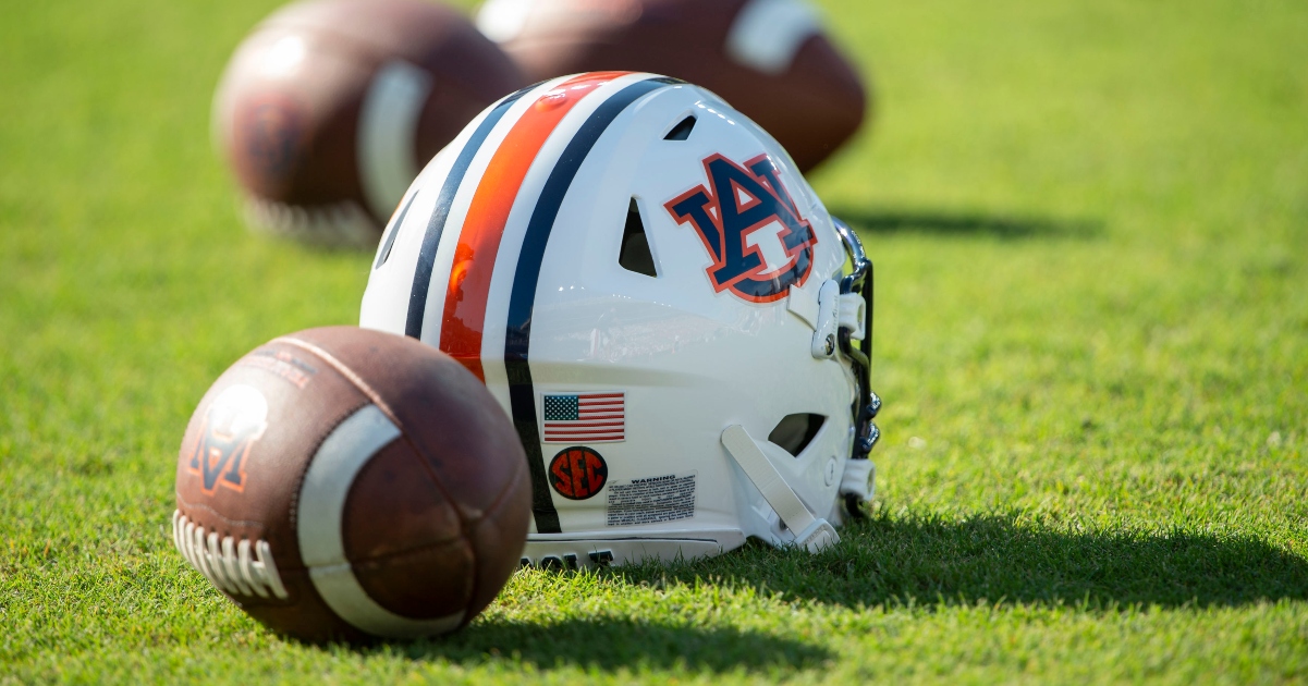 In-state OL Curtis Peagler visiting SEC school, hearing from another - On3