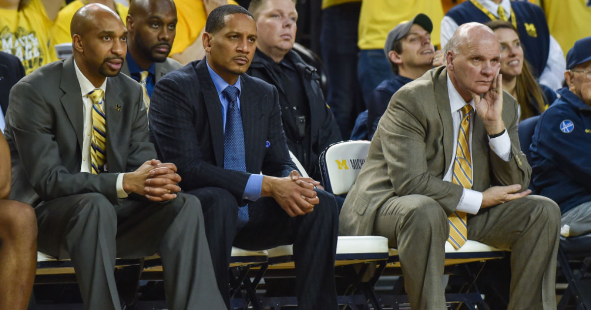 Michigan basketball: Howard Eisley, Hunter Dickinson talk offense, more