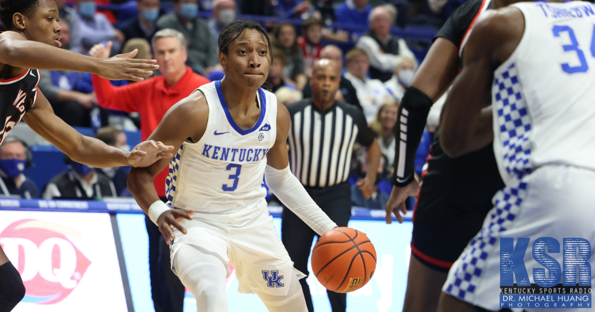 Kentucky's ball movement key to success vs. UNC, WKU - On3
