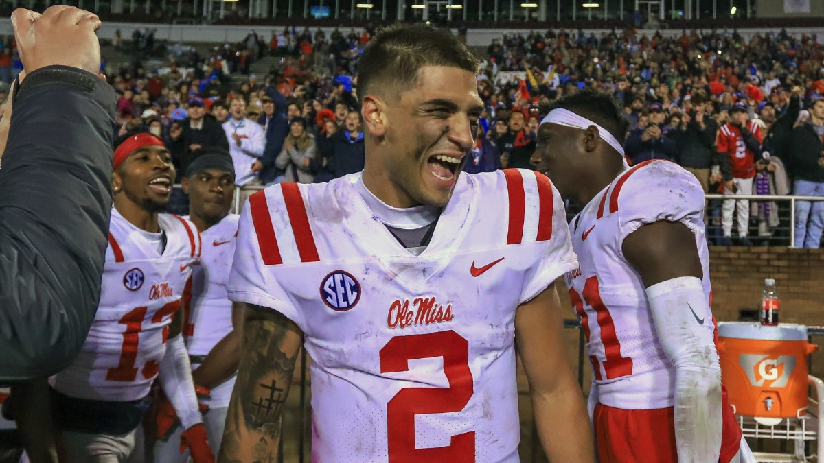 Rebel Yell Hotline: Ole Miss' Kermit Davis, Zach Berry and more - On3